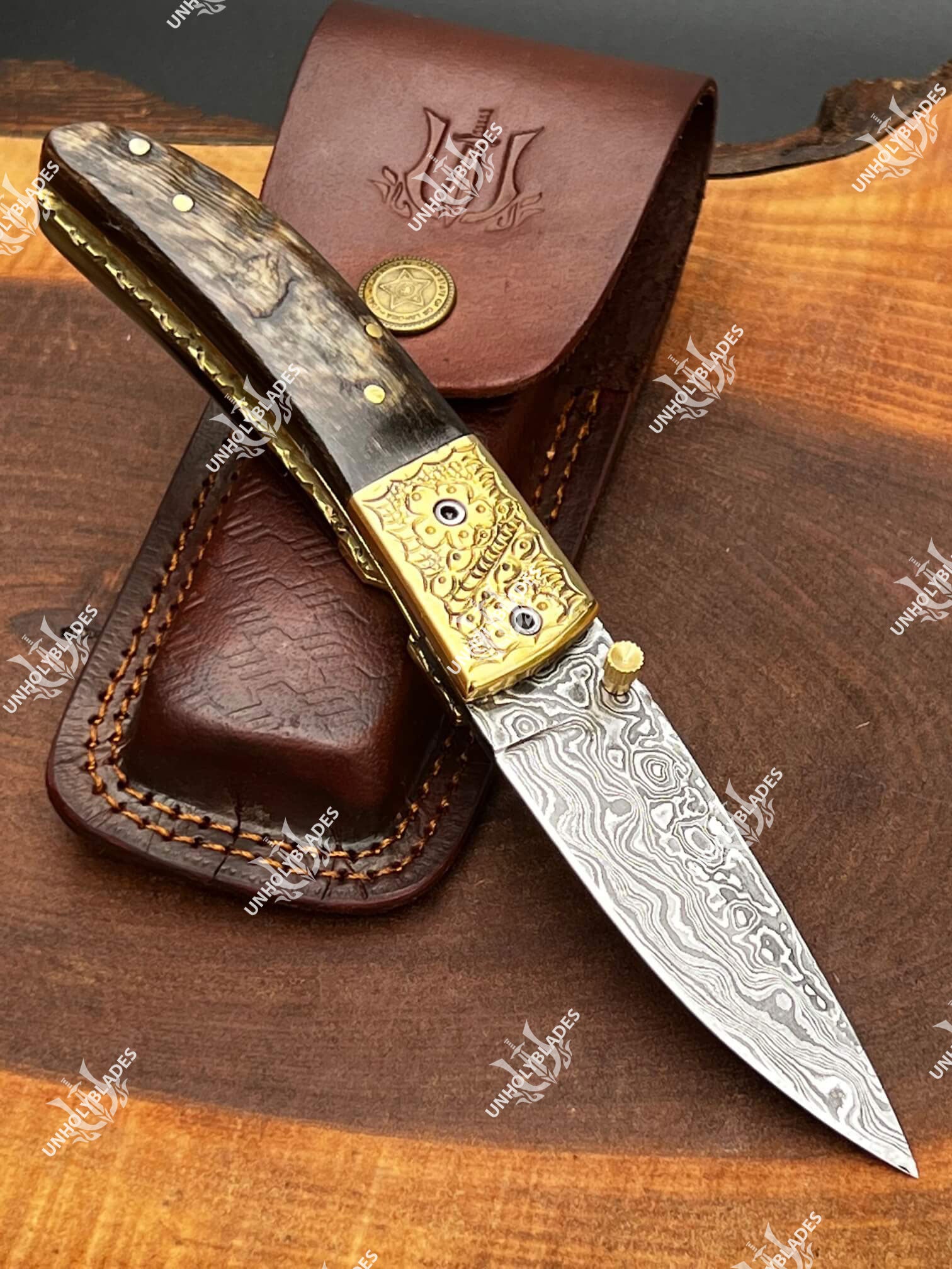 Damascus Steel Folding Knife with Ram Horn Brass Bolster
