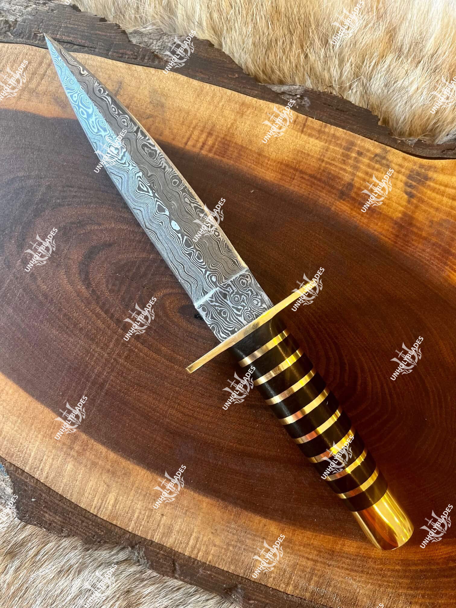 Damascus Steel Dagger knife with Leather Sheath